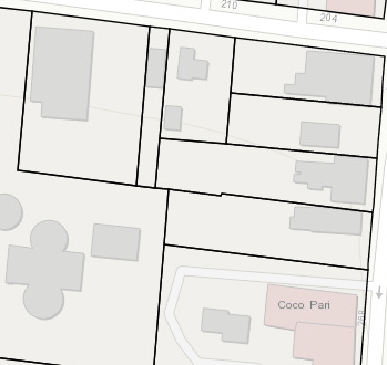 Solved: How to smooth polygon lines? - Esri Community